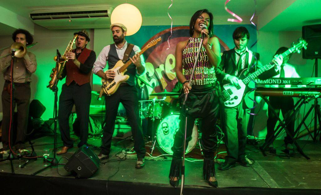 Quince años de la Free Soul Band, foto a foto - diariosur.es