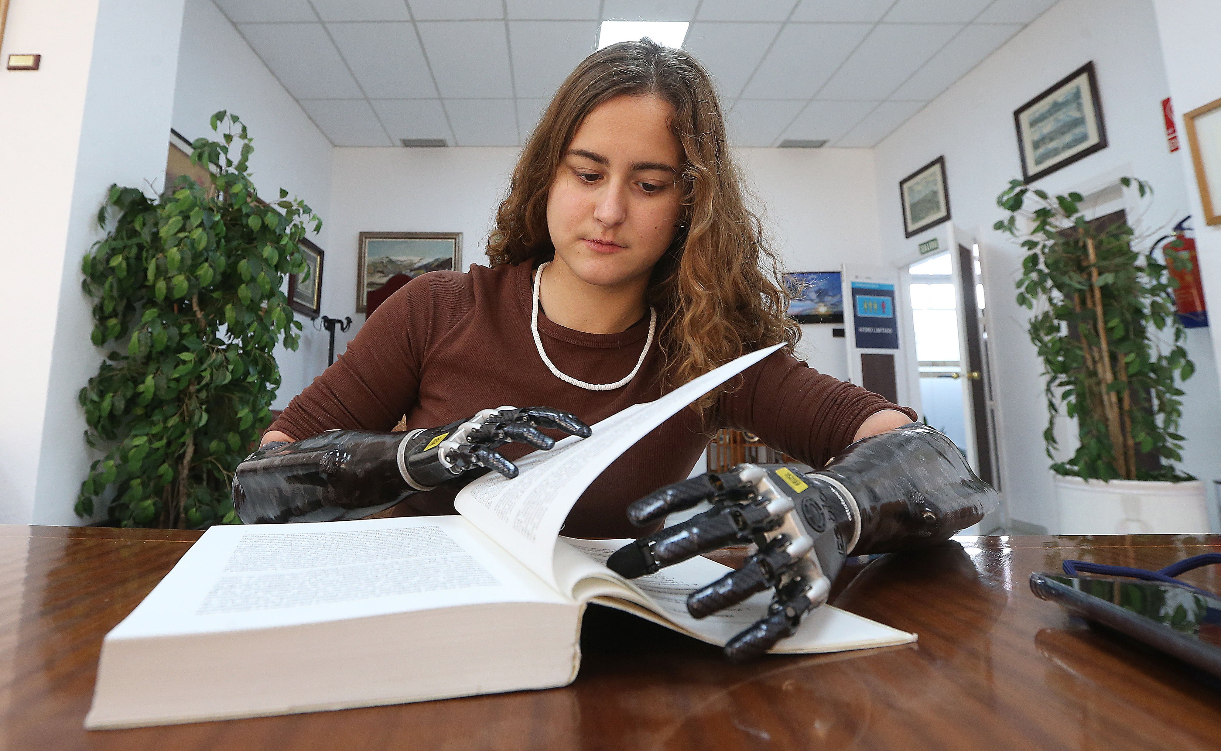 Sarah's battle to get life back to normal | Sur in English