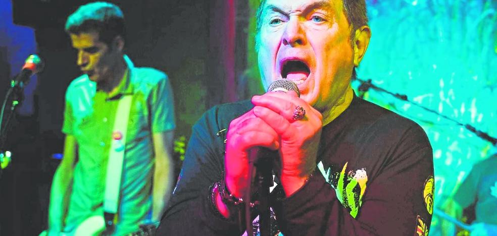 A new phase of a long career on the punk rock scene | Sur in English