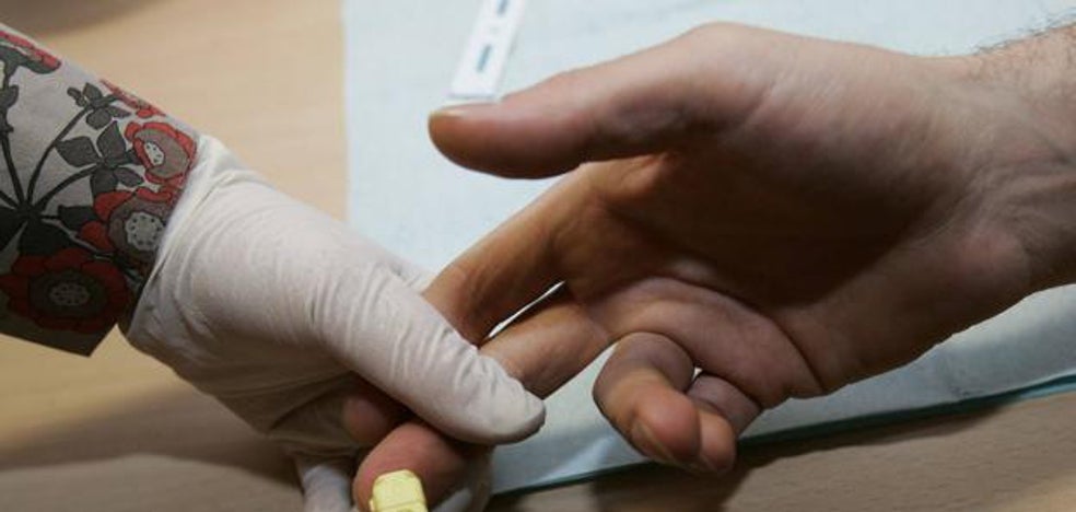 First HIV treatment by injection to arrive in Spain in December | Sur ...