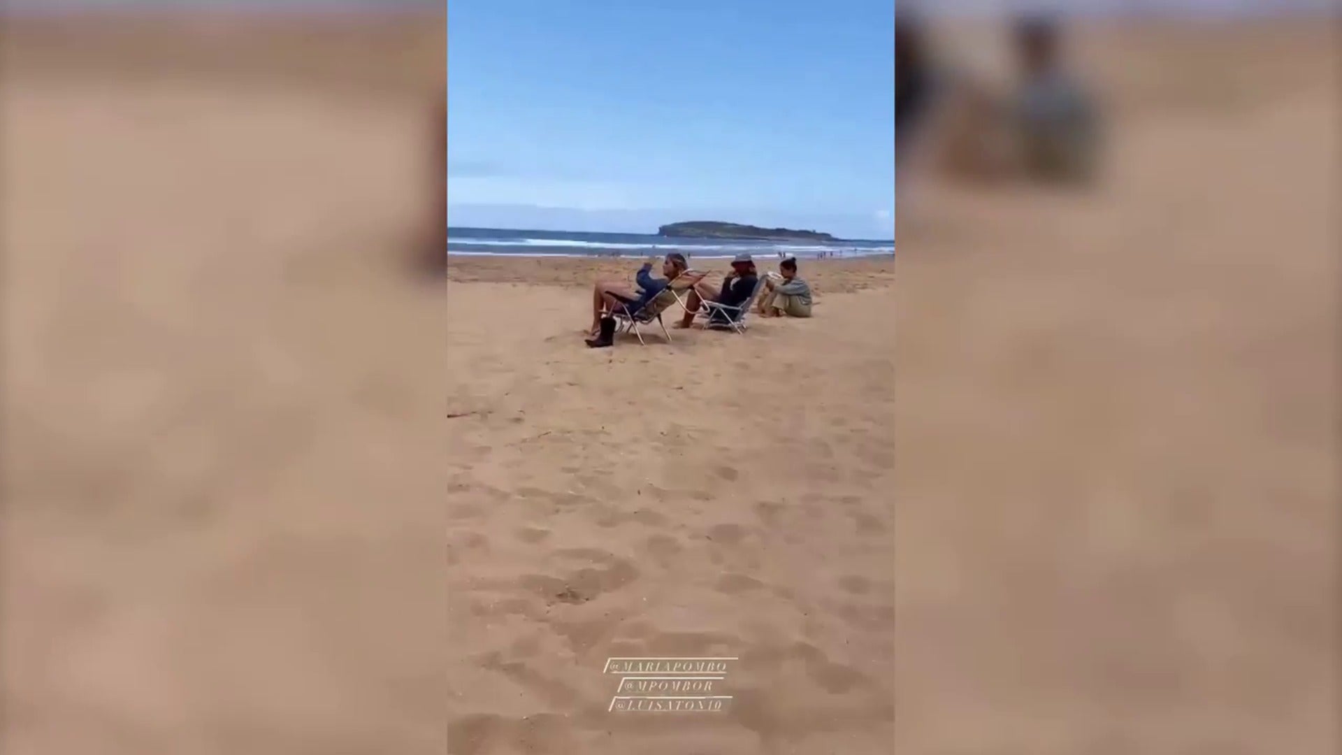 María Pombo luce tripa de embarazada en una nueva escapada a la playa ...